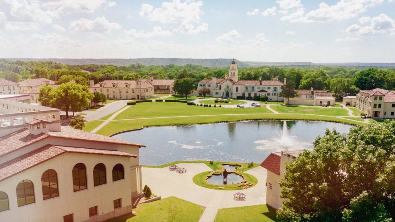 Alumni Archives - Oklahoma Wesleyan University